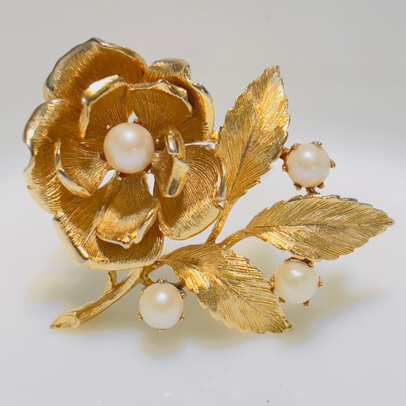 Lisner Jewelry | Jewelry | Vintage Signed Lisner Pearls Gold Tone ...